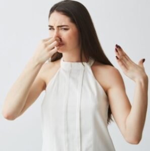 Why Does Poop Smell Linger on Skin? (Reasons & Solutions)